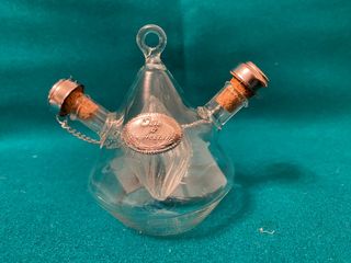 Ampolla per olio e aceto soffiata a bocca