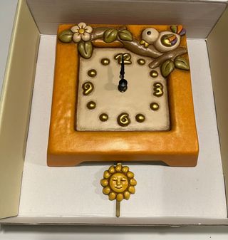 Orologio pendolo Thun in ceramica da parete