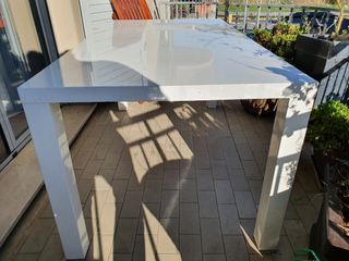 tavolo laccato bianco da interno