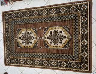 Tappeto intessuto a mano 212x145