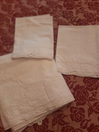 lenzuolo con 2 federe di cuscini