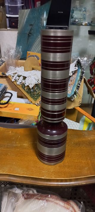 vaso particolare in peltro euro 7