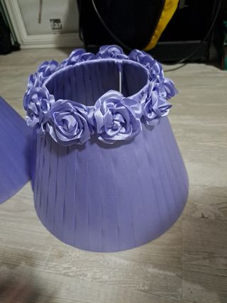 coppia di cappelli per lampade