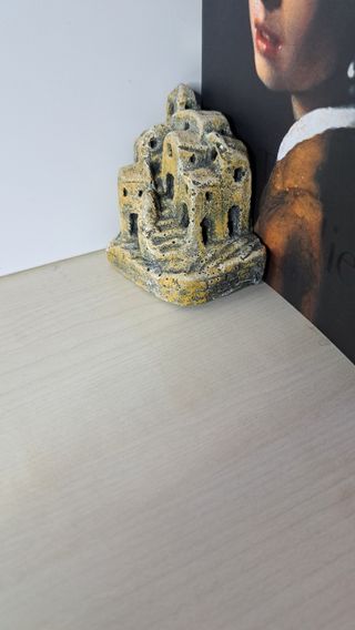 Manufatto scolpito in pietra di Matera