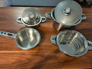 vendo set di 6 pezzi pentole Eisenthal