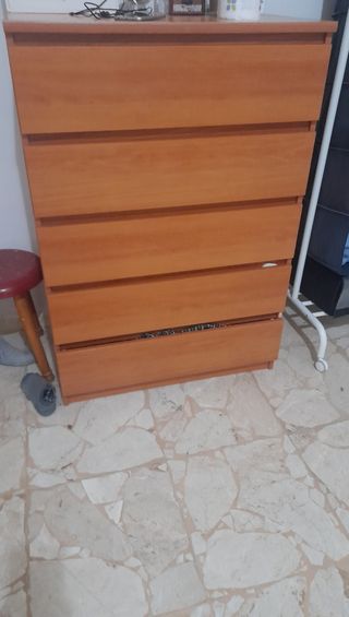 cassettiera moderna