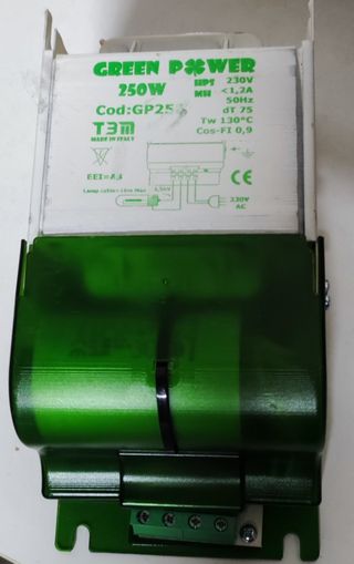Alimentatore magnetico