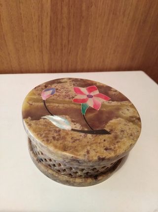 Portagioie in marmo indiano