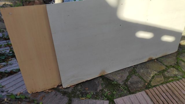 2 tableros de agromerado de segunda mano por 10 EUR en Vilanova del ...