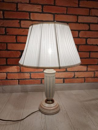 Lampada da tavolo