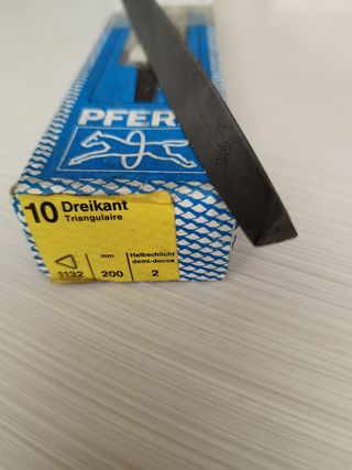 Lima triangolare Pferd mm.200