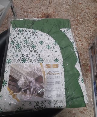 tovaglia rettangolare misura 140×210 cm 