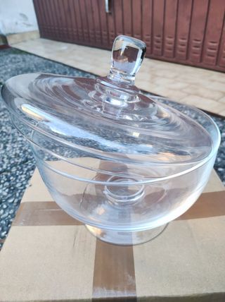 Contenitore con coperchio in vetro nuovo