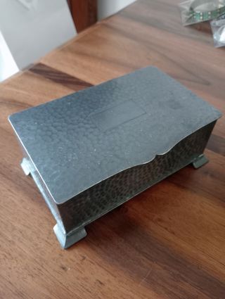 Scatola antica di peltro, Londra 1929