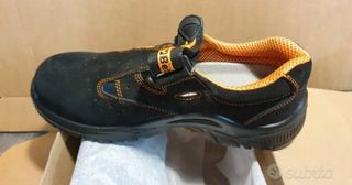 Sandali BETA 7216BKK con chiusura strappo num. 44