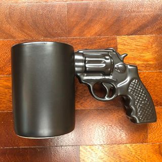 Tazza mug pistola