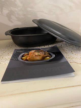 Ultra Pro Tupperware da 2 lt