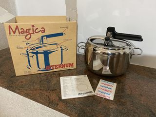 Pentola a pressione Magica AETERNUM