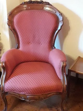 2 poltrone in stile