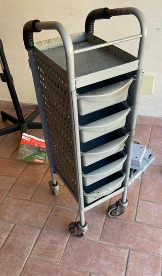Carrello per parrucchieri 