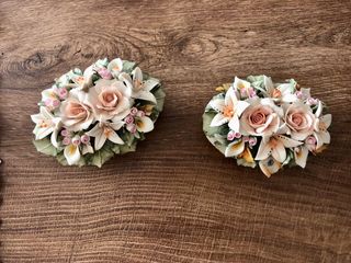 Cestini con fiori in ceramica 