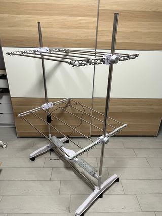 Stendibiancheria elettrico