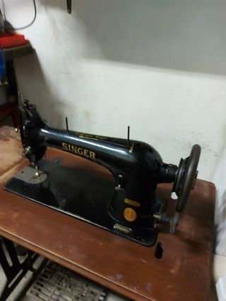 macchina da cucire singer antica 