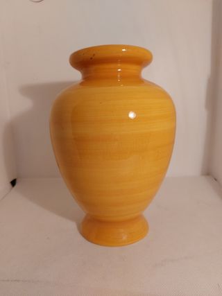 vaso giallo