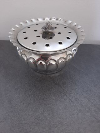 cachepot, portafiori in peltro 