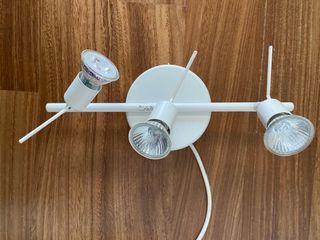 Faretto su binario a 3 luci