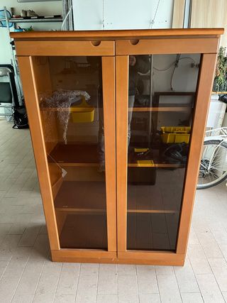 Mobile credenza con vetrina