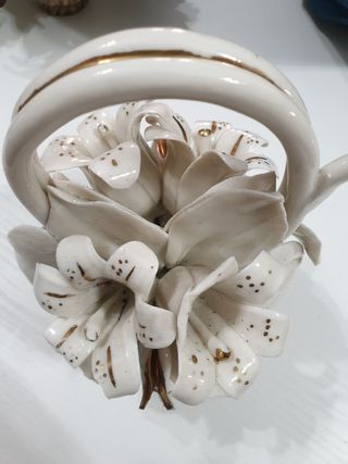 vasetto ceramica di capodimonte 