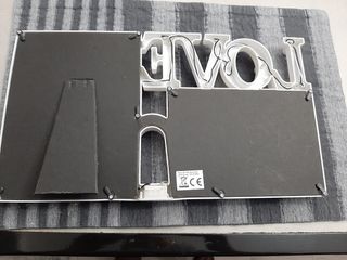 cornice multipla con scritta led luminosa