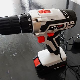 Trapano portatile Einhel a batteria