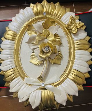 Quadro ovale color beige/ oro