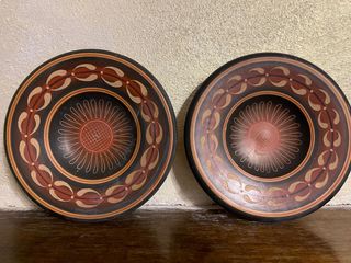 N.2 piatti da muro in terracotta artigianale cm 16