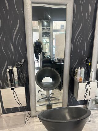 Arredo parrucchiere donna come nuovo