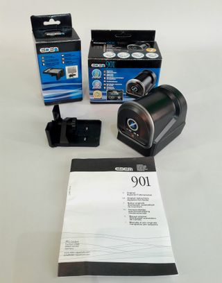 Mangiatoia automatica per acquari + supporto 