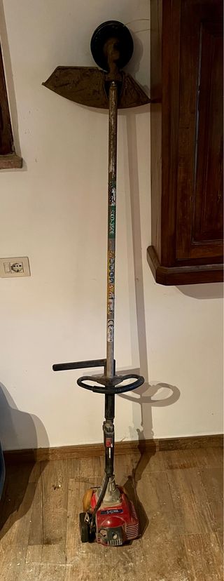 Decespugliatore Kawasaki TH34