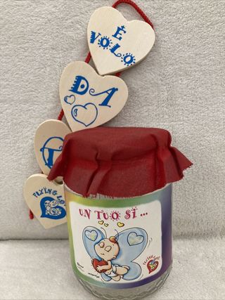 IL MESSAGGIO NEL BARATTOLO DELL'AMORE SAN VALENTIN