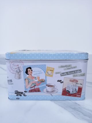 Scatola di latta vintage