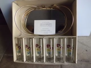 Bicchierini con vassoio