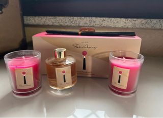 Set casa Far Away Avon - 2 candele e 1 diffusore