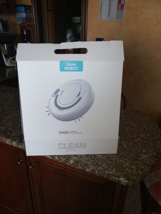 Robottino aspirapolvere 