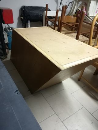 gamba centrale tavolo