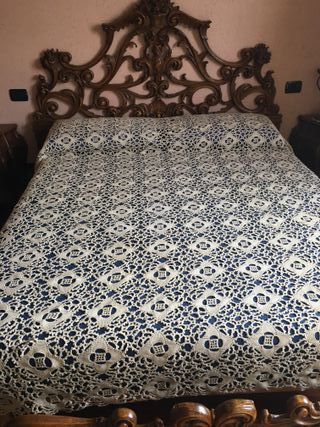 Copriletto artigianale