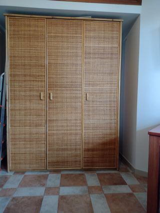 Camera da letto in vero Rattan