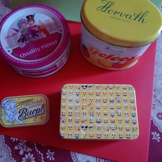 lotto di 4 scatole di latta