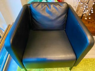 Poltrona in semipelle IKEA 