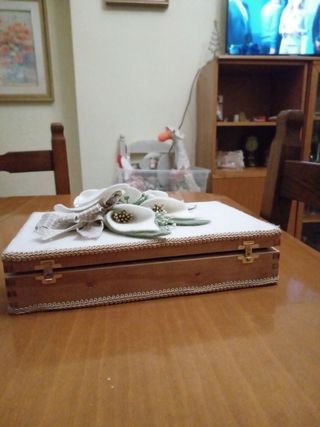 porta gioie decorato a mano